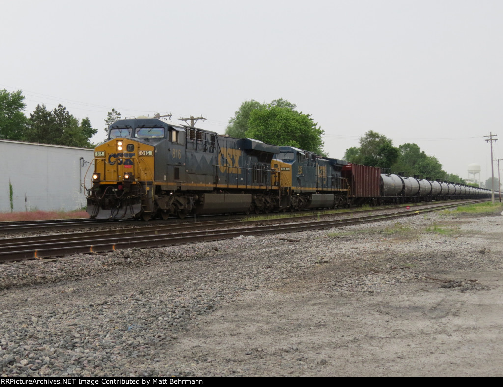 CSX 816